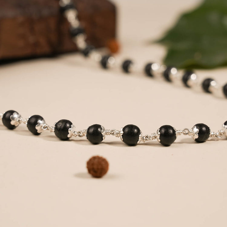 Karungali Beads Silver Mala – Prinjal Jewels