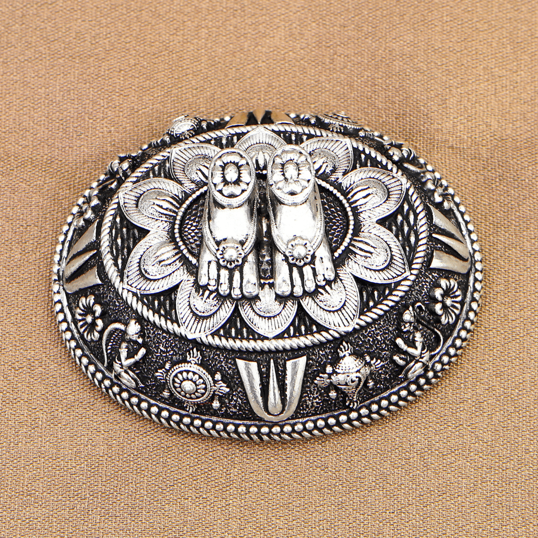 Vishnu Padam Balaji Padam Silver Idol – Prinjal Jewels